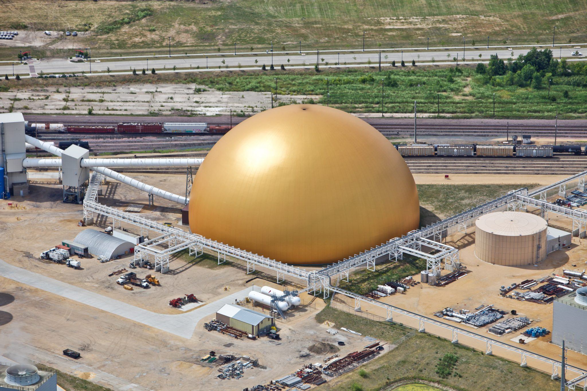 Dome construction yields ultimate control of coal storage