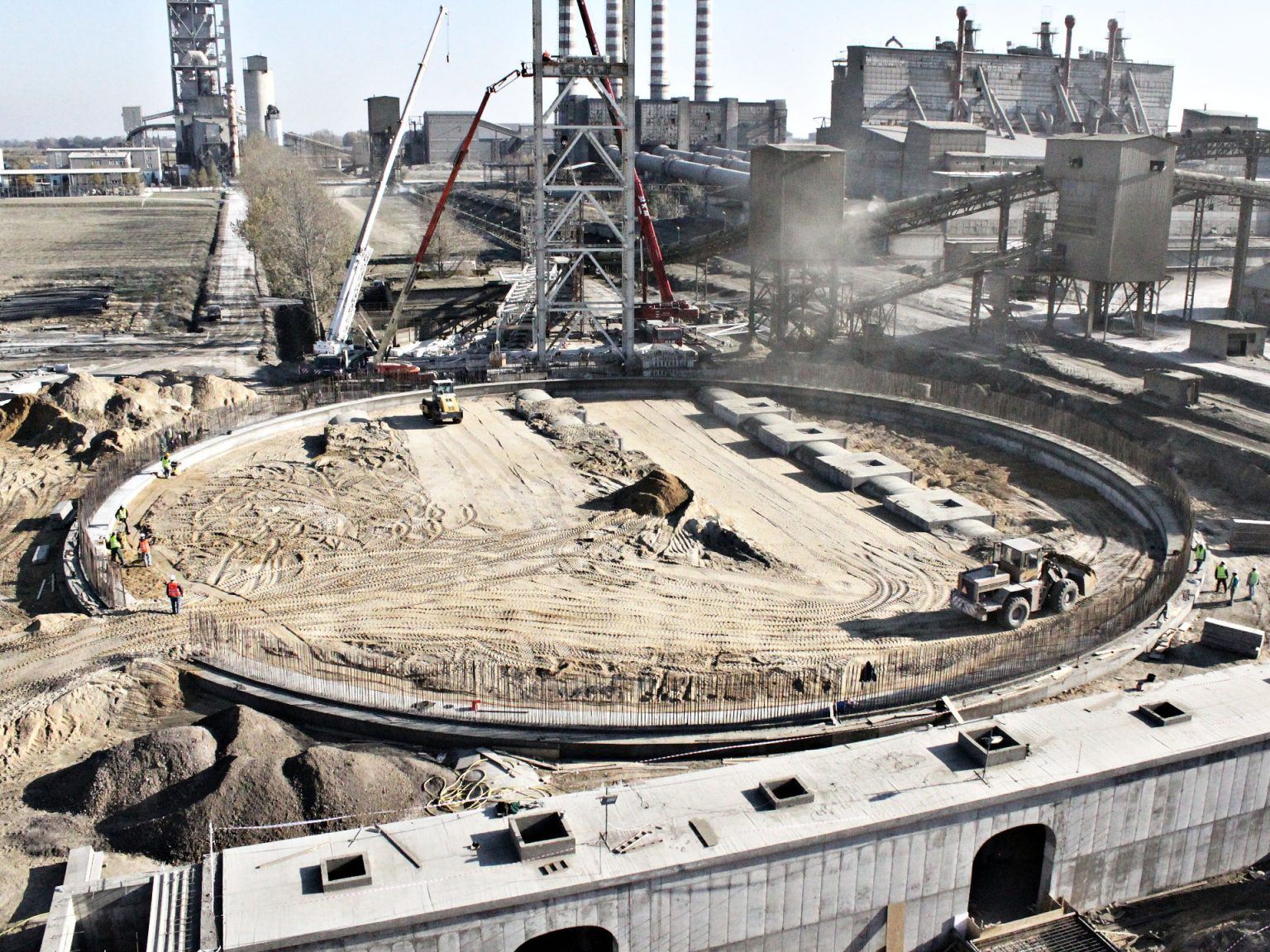 CEMEX Cement Plant - Clinker Bulk Storage - Poland - Dome Technology